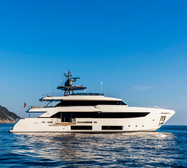 33M CUSTOM NAVETTA YACHT Yacht Charter Details, Custom Line ...
